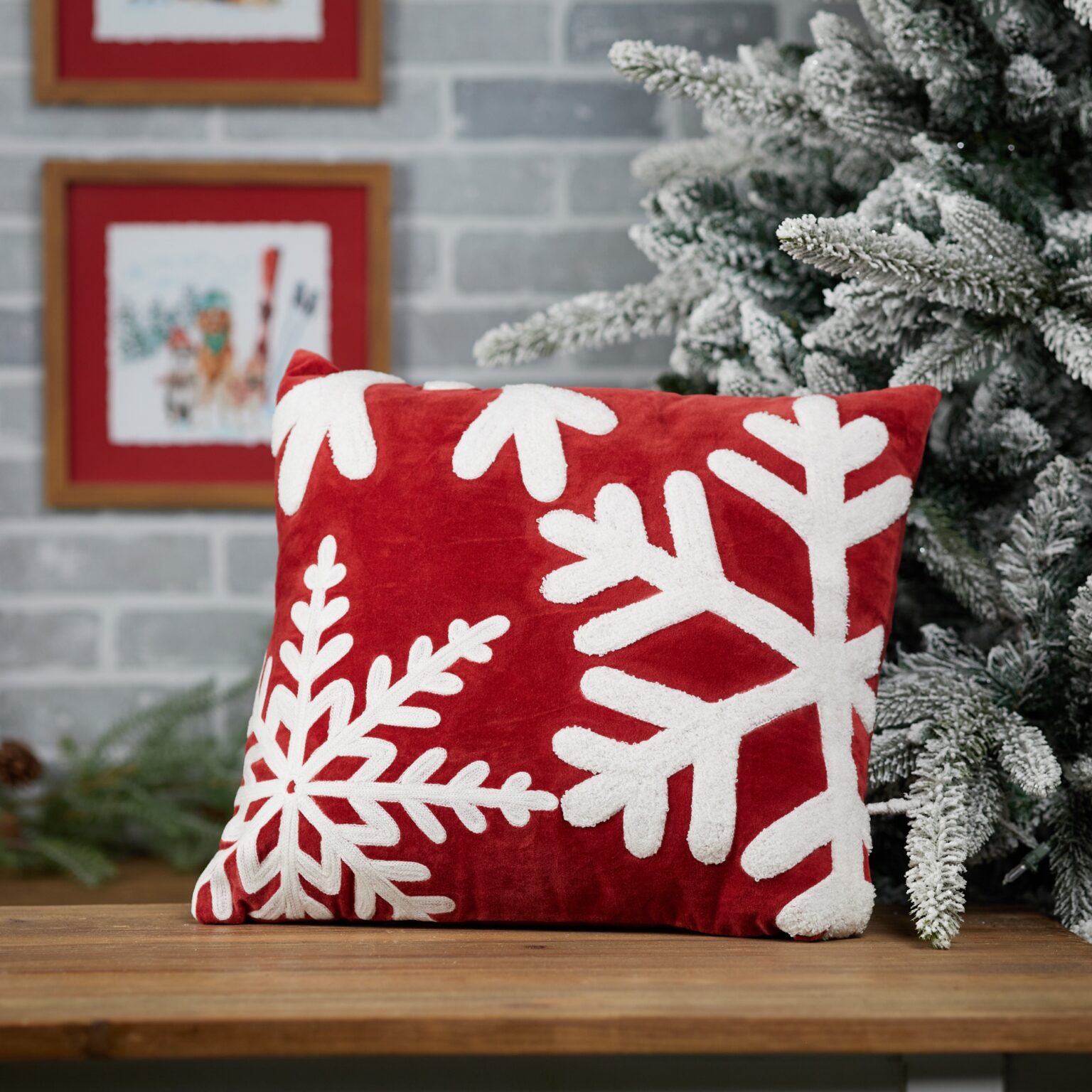 Melrose International | Home Decor Wholesale | Holiday Decor