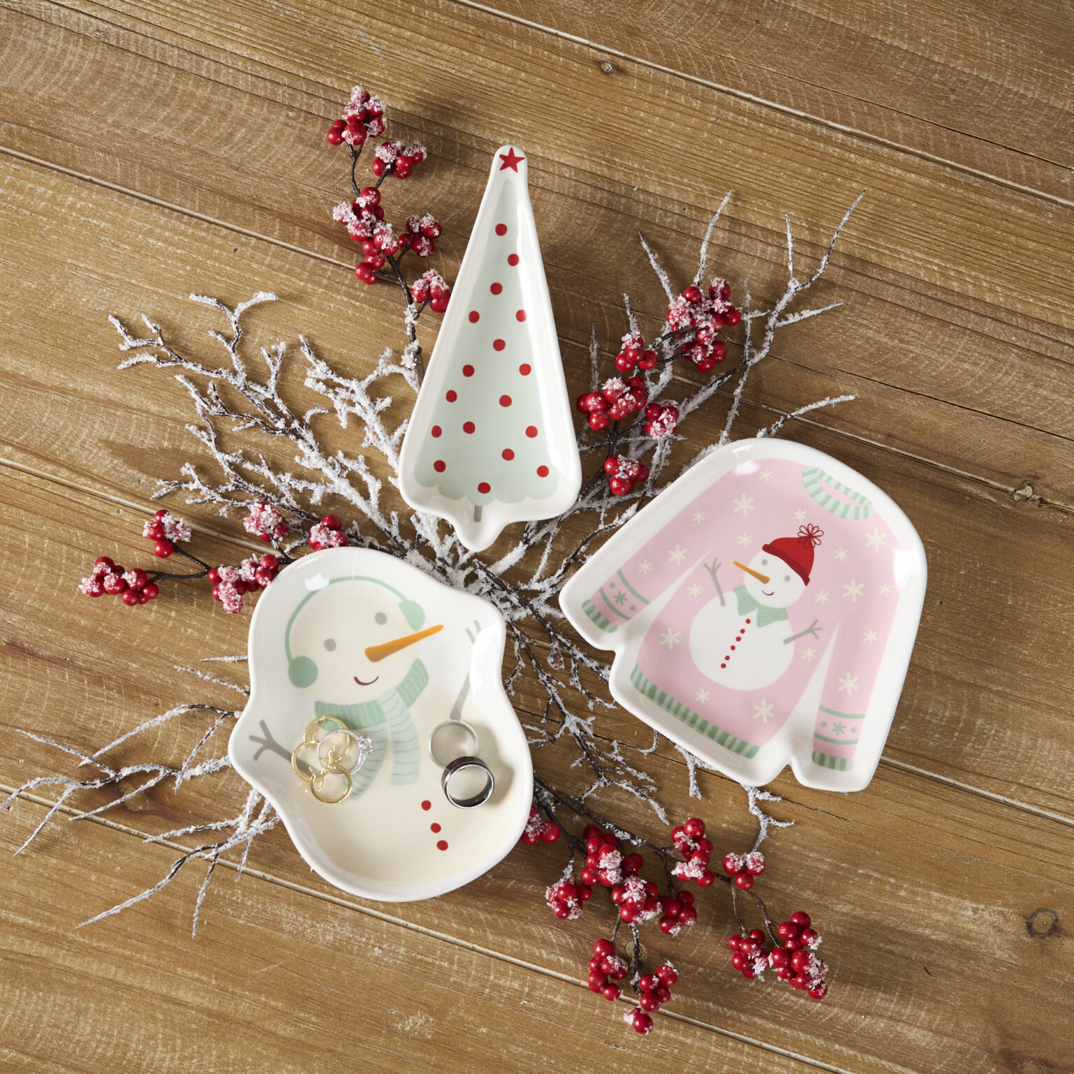 Melrose International | Home Decor Wholesale | Holiday Decor